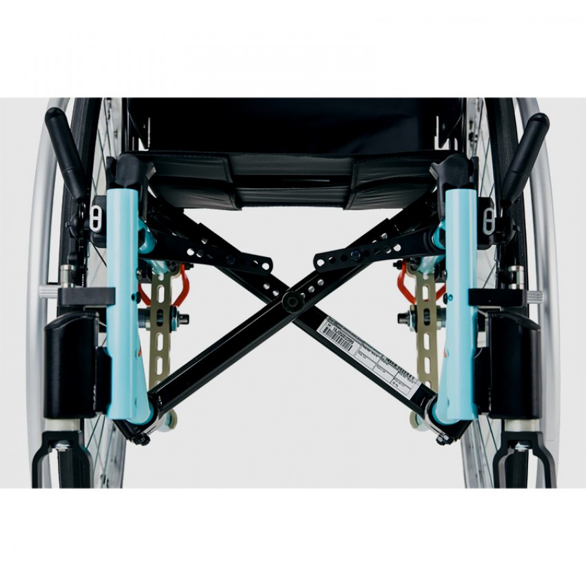 Invacare Action 3 Junior - Better Mobility